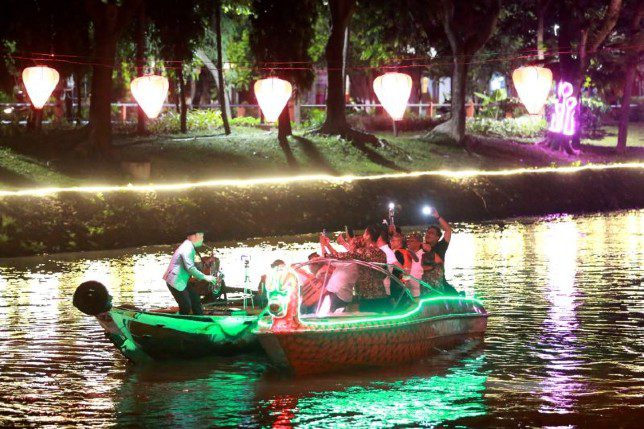 Ada yang Baru di Rute Perahu Kalimas Surabaya - PUSTAKALEWI NEWS