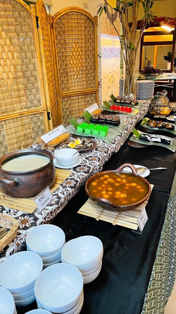 Berbuka Puasa Dengan Menu Khas Nusantara dan Timur Tengah di KHAS Hotel ...