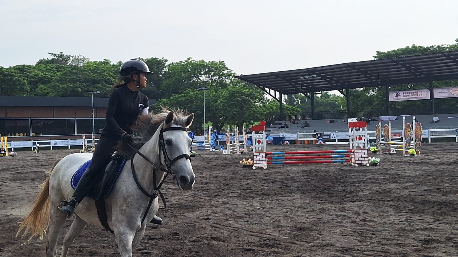 Surabaya Jumping Master 2024 Seri Pertama Dimulai Hari Ini - PUSTAKALEWI NEWS