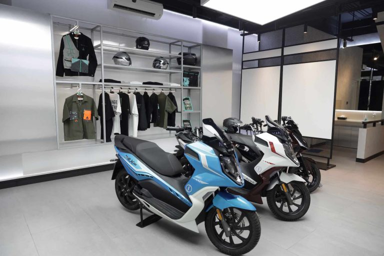 Dealer Motor Listrik Alva Bekasi HAdir di Summarecon - PUSTAKALEWI NEWS