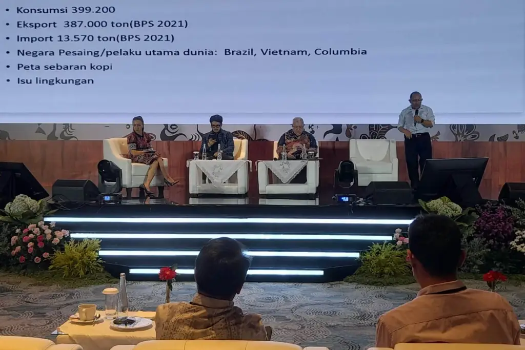 Lewat “Coffee Talk” BI Jatim Motivasi Pelaku UMKM Kopi Go International ...