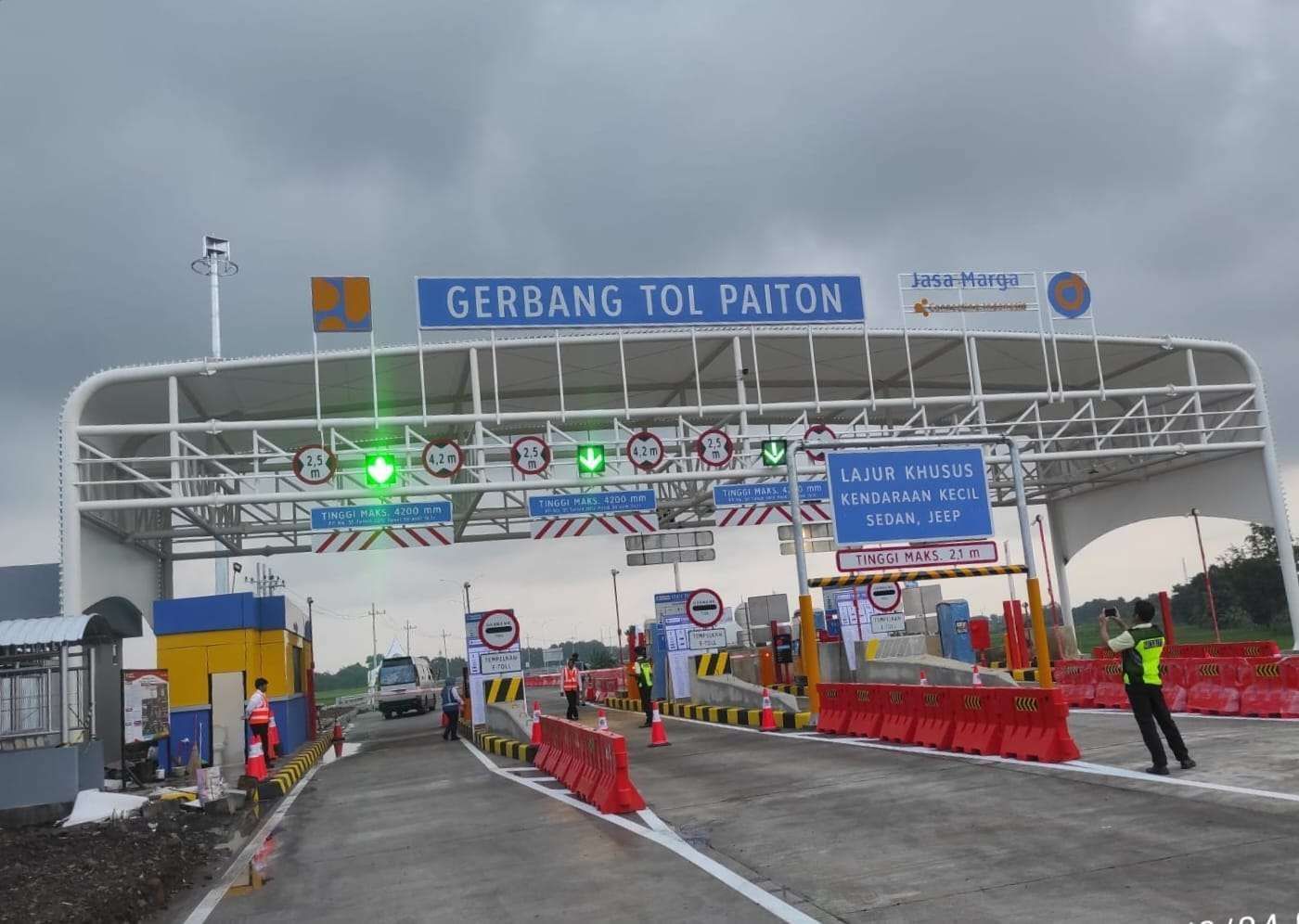 Arus Balik Lebaran 2025, Tol Gending-Paiton Dibuka Sementara ...